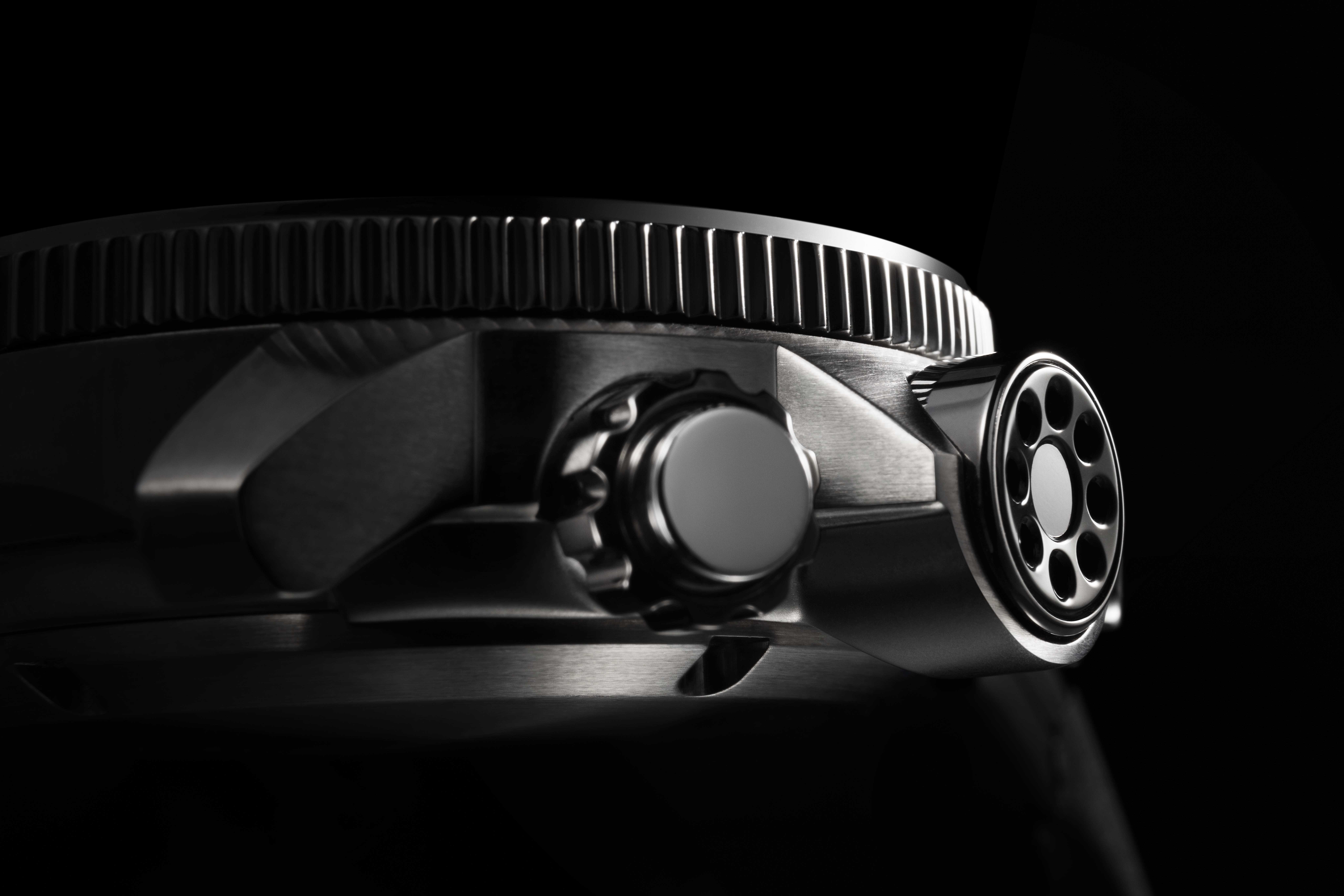 多くの機能をシンプルに | CITIZEN DESIGN 多くの機能をシンプルに | CITIZEN DESIGN